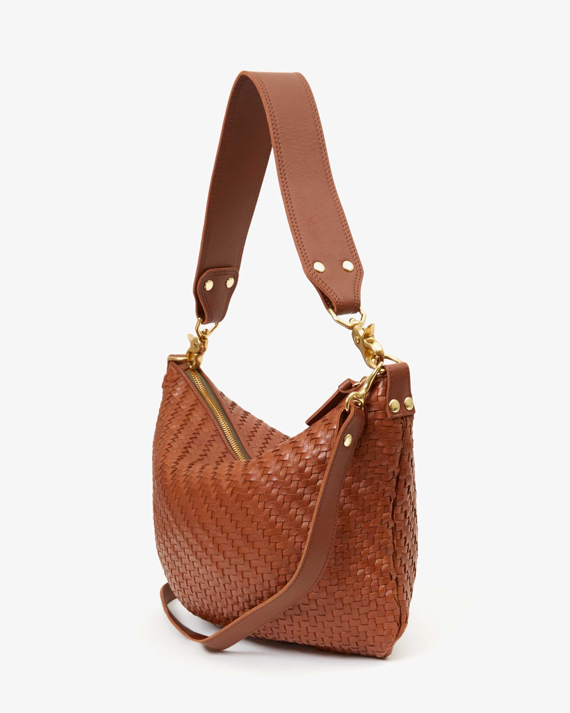 Moyen Messenger – Clare V.